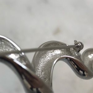 Jewelry | Vintage Jj Bar Pin Brooch | Poshmark